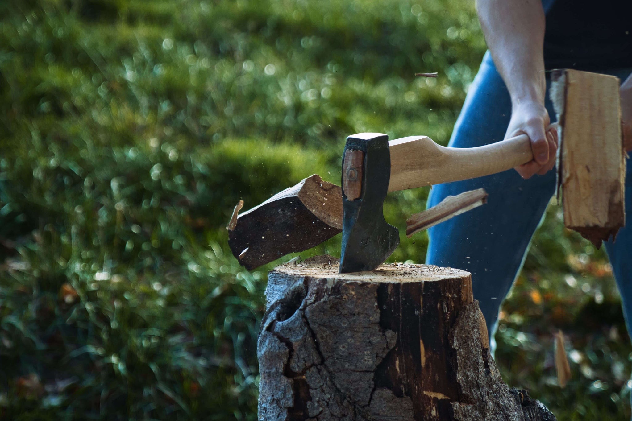 Äxte und Beile im Vergleich: Die richtige Wahl für deine Bedürfnisse